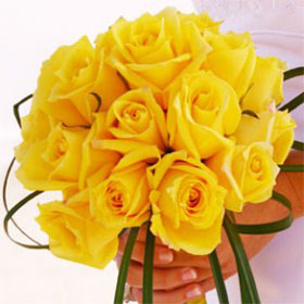 Order Romantic Bridal Rose Bouquets with Yellow Roses | Global Rose